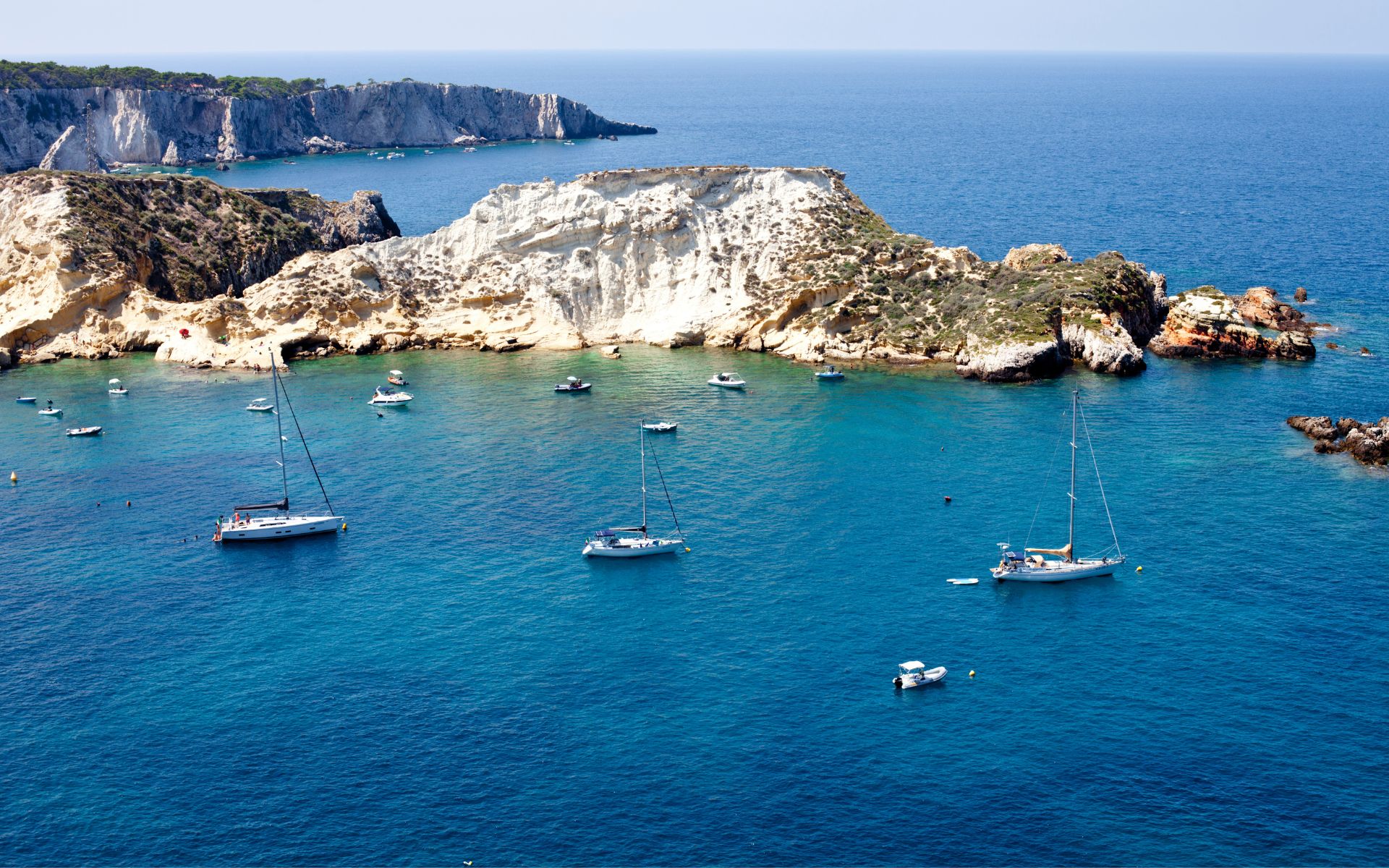 Traghetti e Aliscafi Tremiti: Offerte e Biglietti 2026 | TraghettiPer